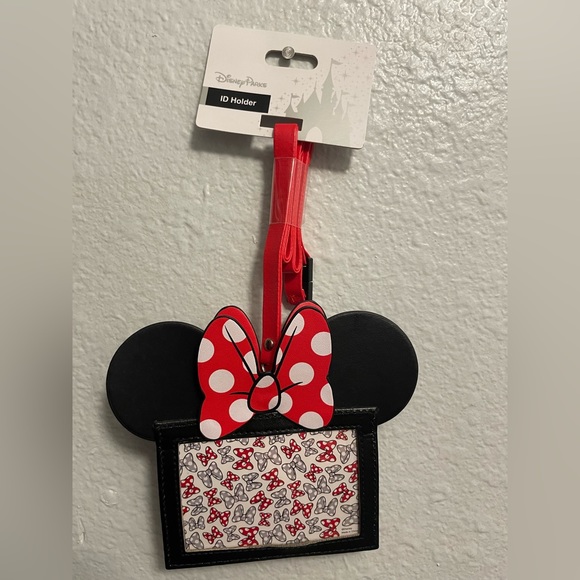 Other | Minnie Mouse Id Holder | Poshmark